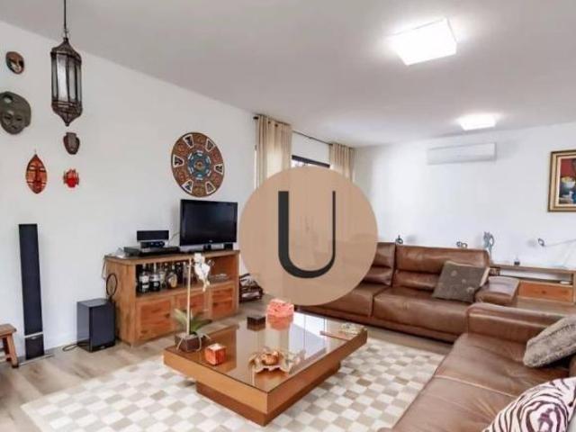 Casa com 3 dormitórios à venda, 220 m² por R$ 2.350.000,00 Campo Belo São Paulo/SP