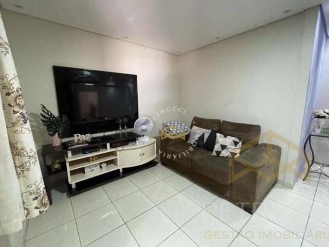 Casa com 3 dormitórios à venda, 220 m² por R$ 440.000,00 Dic VI Conjunto Habitacional Santo Dias