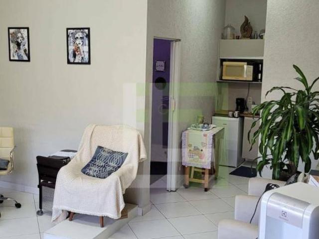 Casa com 3 dormitórios à venda, 220 m² por R$ 650.000,00 Jardim Esplanada Jundiaí/SP