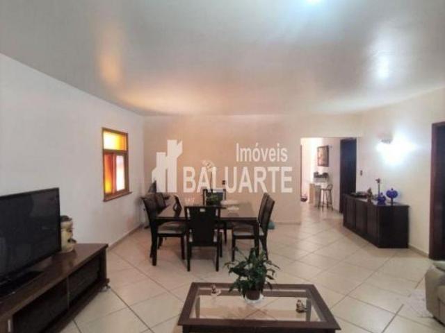 Casa com 3 dormitórios à venda, 220 m² por R$ 995.000,00 Campo Grande São Paulo/SP
