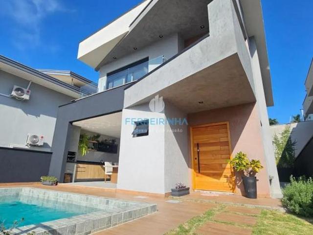 Casa com 3 dormitórios à venda, 221 m² por R$ 1.900.000,00 Urbanova São José
