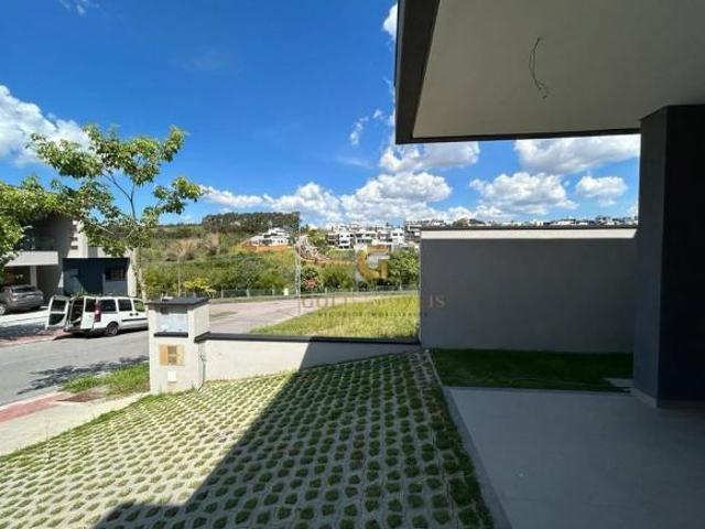 Casa com 3 dormitórios à venda, 221 m² por R$ 2.350.000,00 Urbanova São José dos Campos/SP