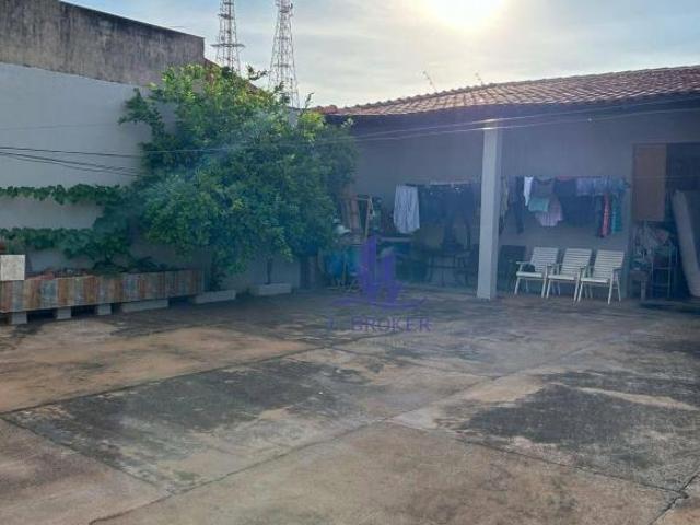 Casa com 3 dormitórios à venda, 222 m² por R$ 380.000,00 Parque Roosevelt Bauru/SP