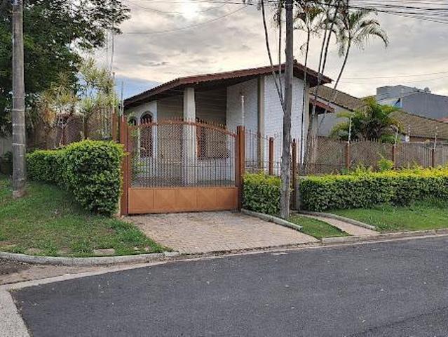 Casa com 3 dormitórios à venda, 222 m² por R$ 900.000,00 Jardim do Lago Atibaia/SP