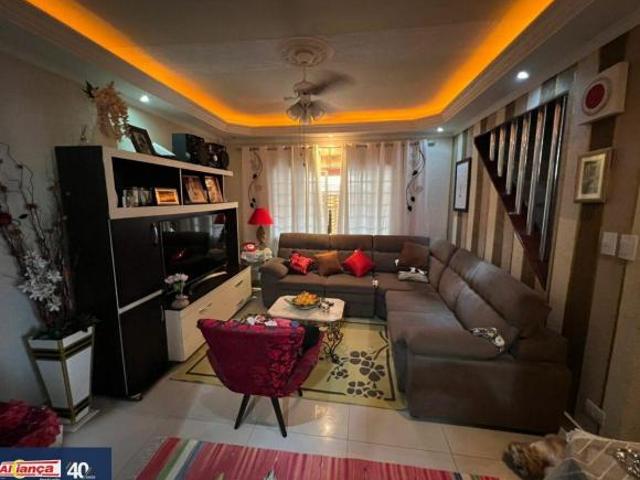 CASA COM 3 DORMITÓRIOS A VENDA, 222m² JARDIM DOURADO GUARULHOS SP