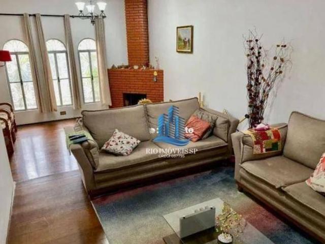 Casa com 3 dormitórios à venda, 235 m² por R$ 1.290.000,00 Santa Maria Santo André/SP