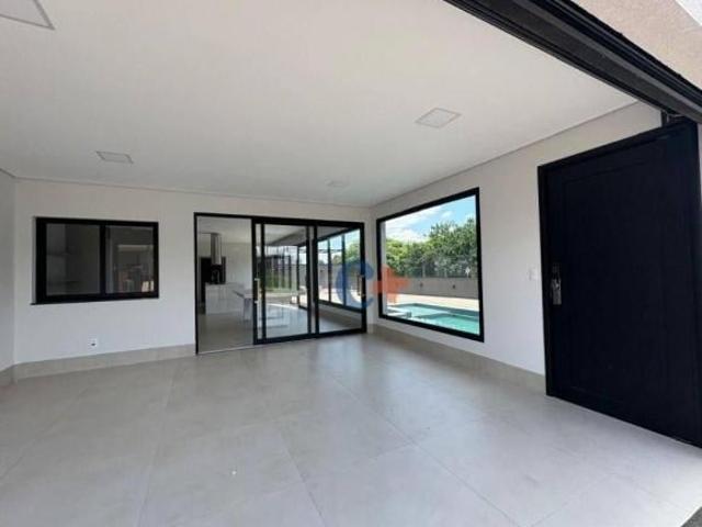 Casa com 3 dormitórios à venda, 235 m² por R$ 2.199.000,00 Condomínio Royal Garden Paulínia/SP