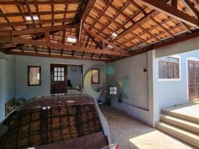 Casa com 3 dormitórios à venda, 237 m² por R$ 850.000 Centro Barretos/SP