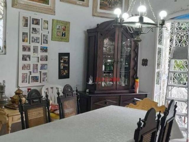 Casa com 3 dormitórios à venda, 239 m² por R$ 1.700.000,00 Jardim Maria Helena Guarulhos/SP