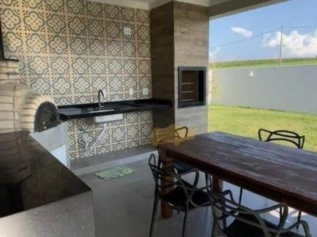 Casa com 3 dormitórios à venda, 239 m² por R$ 890.000,00 Estância Cavalinno Analândia/SP