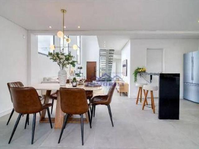 Casa com 3 dormitórios à venda, 230 m² por R$ 1.460.000,00 Loteamento Fazenda Ronda São José dos