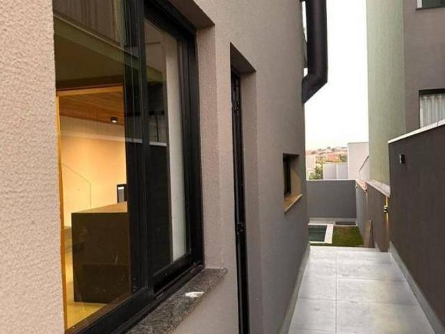 Casa com 3 dormitórios à venda, 230 m² por R$ 1.570.000,00 Jardim da Luz Londrina/PR