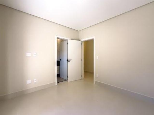 Casa com 3 dormitórios à venda, 230 m² por R$ 1.700.000,00 Condomínio Park Gran Reserve Indaiatu