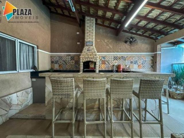 Casa com 3 dormitórios à venda, 230 m² por R$ 1.950.000,00 Canto do Forte Praia Grande/SP