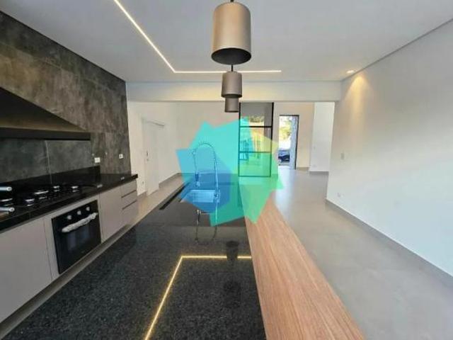 Casa com 3 dormitórios à venda, 230 m² por R$ 2.014.000,00 Condominio Portal dos Bandeirantes Sa