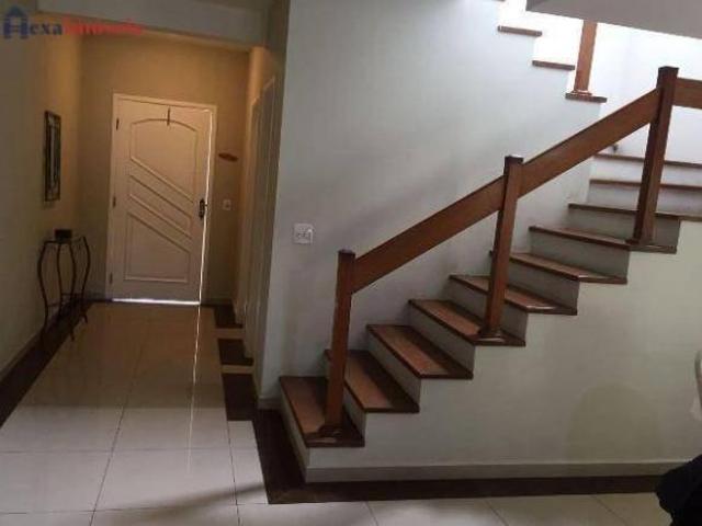 Casa com 3 dormitórios à venda, 230 m² por R$ 2.300.000,00 Residencial Morada dos Lagos Barueri/