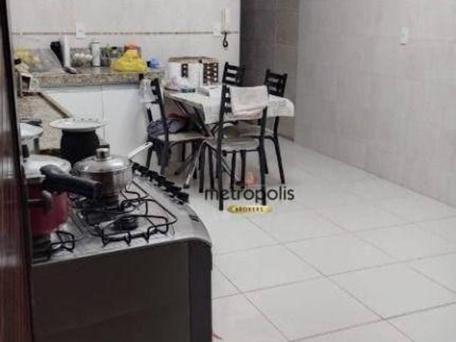 Casa com 3 dormitórios à venda, 230 m² por R$ 735.000,00 Vila Aquilino Santo André/SP
