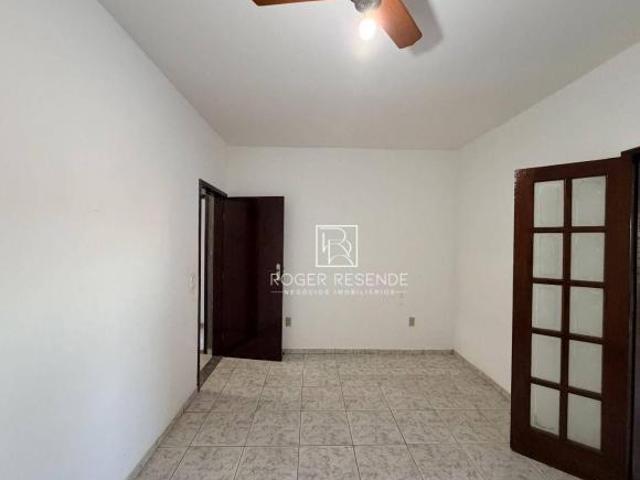Casa com 3 dormitórios à venda, 230 m² por R$ 799.000,00 Bom Retiro Betim/MG