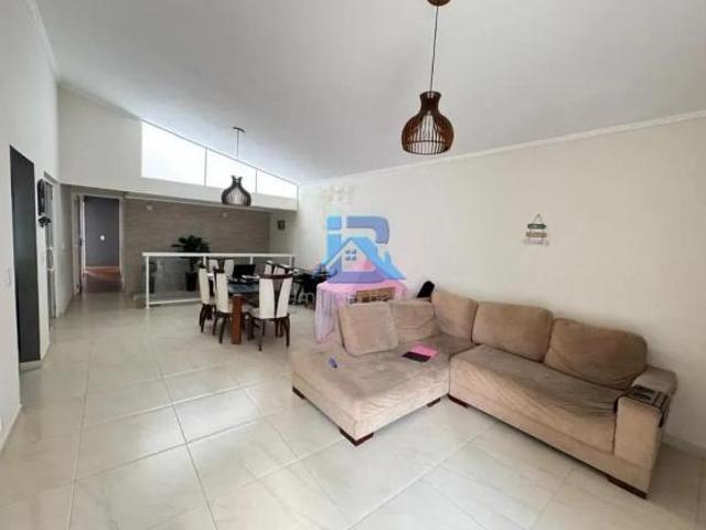 Casa com 3 dormitórios à venda, 230 m² por R$ 800.000,00 Jardim Nossa Senhora de Fátima Itatiba/