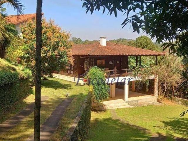 Casa com 3 dormitórios à venda, 230 m² por R$ 920.000,00 Alpes da Cantareira Mairiporã/SP