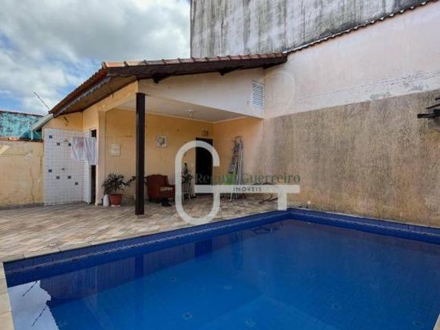 Casa com 3 dormitórios à venda, 231 m² por R$ 550.000,00 Vila Romar Peruíbe/SP