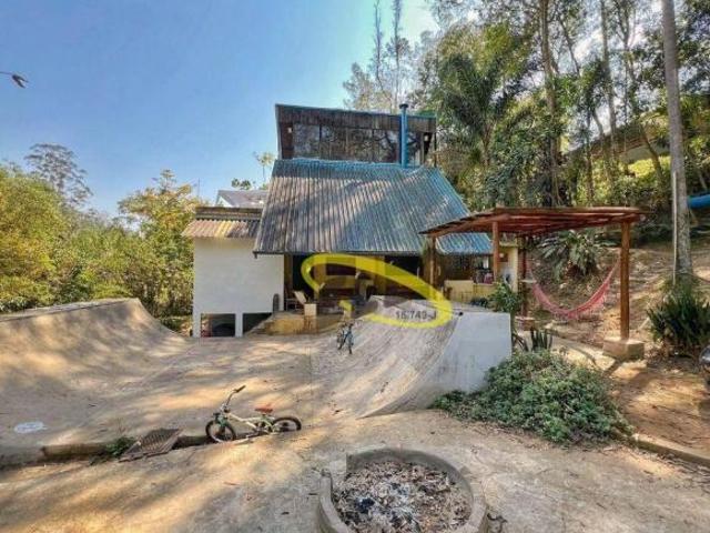 Casa com 3 dormitórios à venda, 224 m² por R$ 850.000,00 Granja Viana Embu das Artes/SP