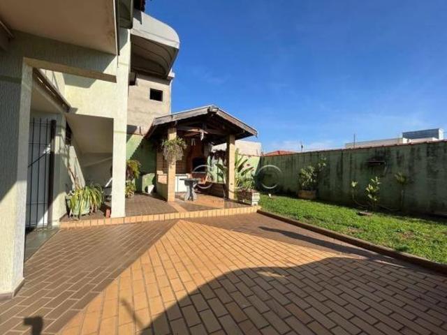 Casa com 3 dormitórios à venda, 244 m² por R$ 890.000,00 Chácara Nazaré Piracicaba/SP
