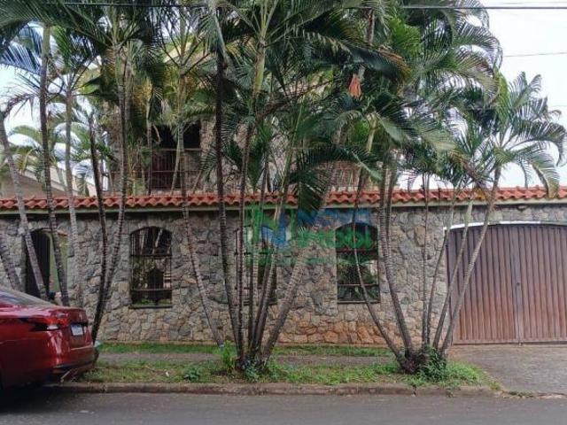 Casa com 3 dormitórios à venda, 244 m² por R$ 900.000,00 Chácara Nazaré Piracicaba/SP