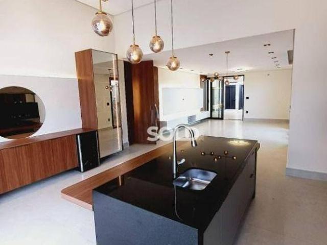 Casa com 3 dormitórios à venda, 245 m² por R$ 1.350.000,00 Centro Franca/SP
