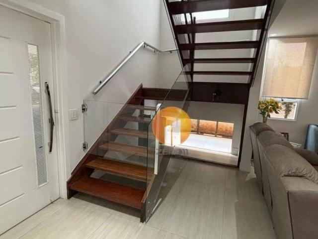 Casa com 3 dormitórios à venda, 245 m² por R$ 2.700.000,00 Alphaville Barueri/SP