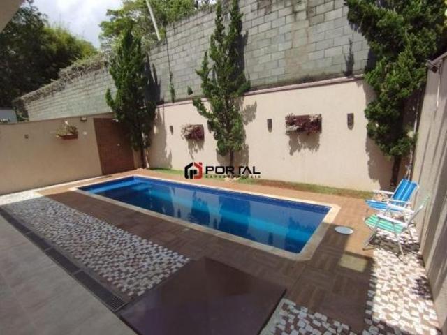 Casa com 3 dormitórios à venda, 249 m² por R$ 1.650.000,00 Granja Viana Cotia/SP