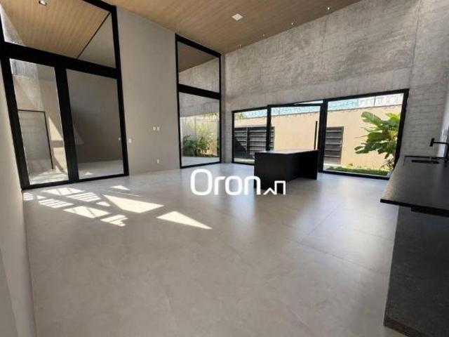 Casa com 3 dormitórios à venda, 240 m² por R$ 1.450.000,00 Setor Faiçalville Goiânia/GO