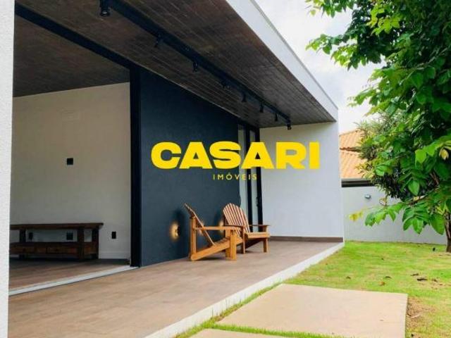 Casa com 3 dormitórios à venda, 240 m² por R$ 1.500.000,00 Residencial Ecopark