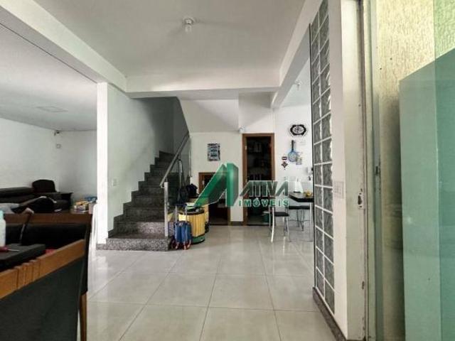Casa com 3 dormitórios à venda, 240 m² por R$ 1.100.000,00 Trevo Belo Horizonte/MG