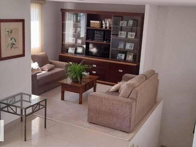 Casa com 3 dormitórios à venda, 240 m² por R$ 1.390.000,00 Santa Cruz Valinhos/SP