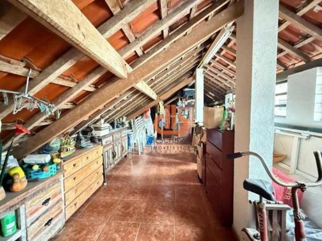 Casa com 3 dormitórios à venda, 240 m² por R$ 2.150.000,00 Gonzaga Santos/SP