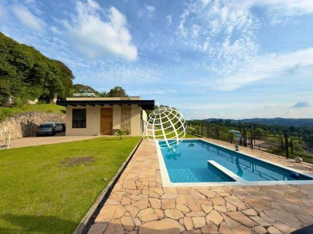 Casa com 3 dormitórios à venda, 240 m² por R$ 2.300.000,00 Chacara Pedra Grande Atibaia/SP