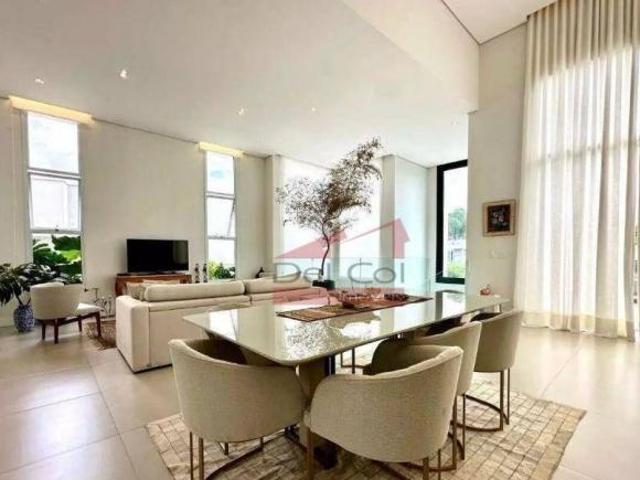 Casa com 3 dormitórios à venda, 240 m² por R$ 2.300.000,00 Condomínio Vale das Águas Bragança Pa