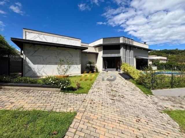 Casa com 3 dormitórios à venda, 241 m² por R$ 2.160.000,00 Condomínio Buona Vita Atibaia/SP