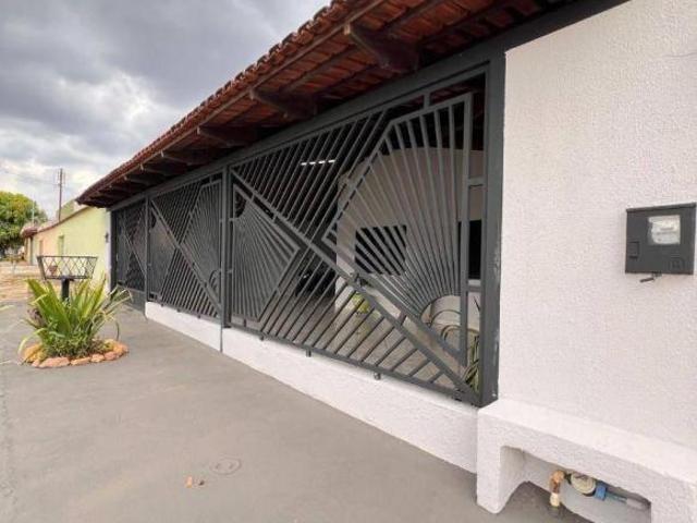 Casa com 3 dormitórios à venda, 242 m² por R$ 650.000,00 Cidade Satélite São Luiz Aparecida de G
