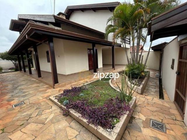 Casa com 3 dormitórios à venda, 243 m² por R$ 1.800.000,00 Jardim Esmeralda Louveira/SP