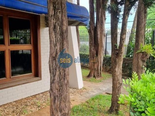 Casa com 3 dormitórios à venda, 243m², por R$ 2.000.000,00 Jardim Girassol.