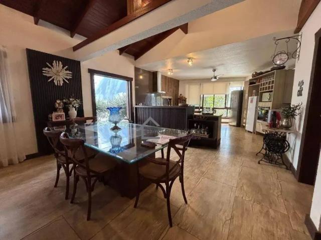 Casa com 3 dormitórios à venda, 254 m² por R$ 1.500.000 Condomínio Condado de Castella Viamão/RS