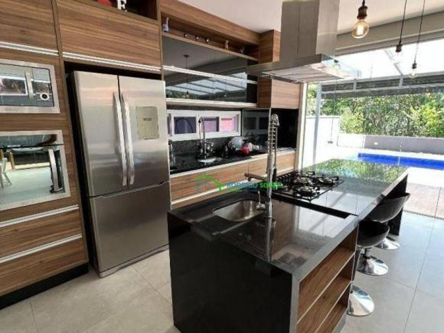 Casa com 3 dormitórios à venda, 254 m² por R$ 2.590.000,00 Sítio do Rosário Santana de Parnaíba/