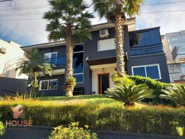 Casa com 3 dormitórios à venda, 255 m² por R$ 2.500.000,00 Condomínio Arujá Hills III Arujá/SP