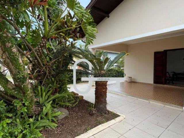 Casa com 3 dormitórios à venda, 255 m² por R$ 800.000,00 Jardim Imperador Peruíbe/SP