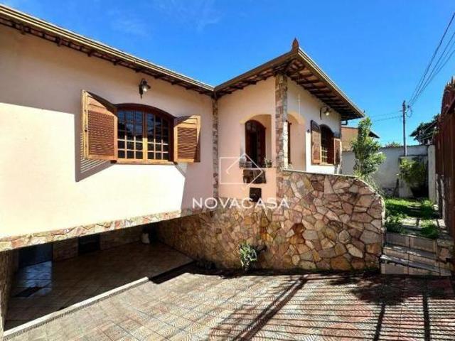Casa com 3 dormitórios à venda, 256 m² por R$ 1.190.000,00 Santa Amélia Belo Horizonte/MG