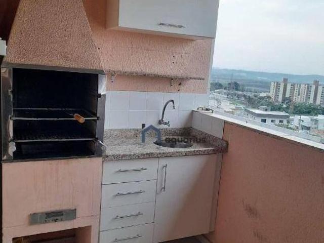 Casa com 3 dormitórios à venda, 257 m² por R$ 692.000 Jardim Terras de São João Jacareí/SP