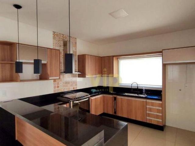 Casa com 3 dormitórios à venda, 258 m² por R$ 1.400.000 Pousada dos Campos Pouso Alegre/MG