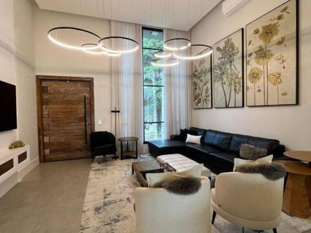Casa com 3 dormitórios à venda, 250 m² por R$ 3.000.000,00 Reserva da Serra Jundiaí/SP